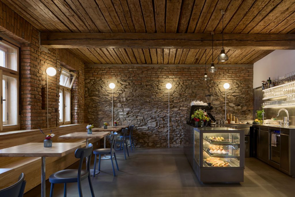 Townhouse with a Café